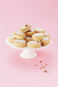 Delicato Mazarin 4-pack – Almond Pastry 220g - ScandiKitchen